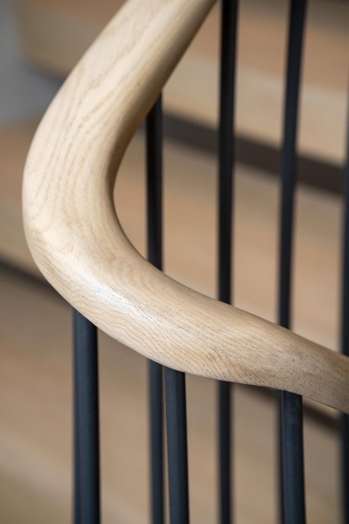 Deslo Stairs – Custom Stairs & Railings